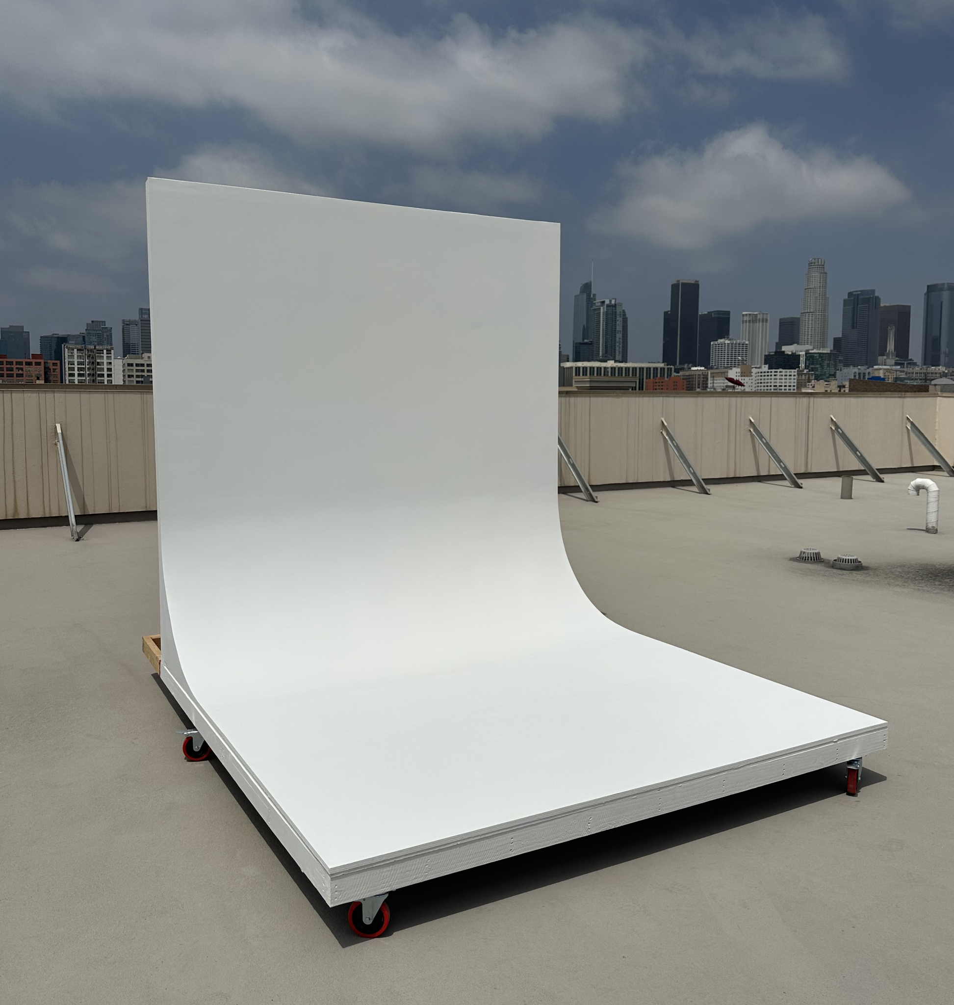Cyc Wall Systems – All your Cyclorama Wall Needs