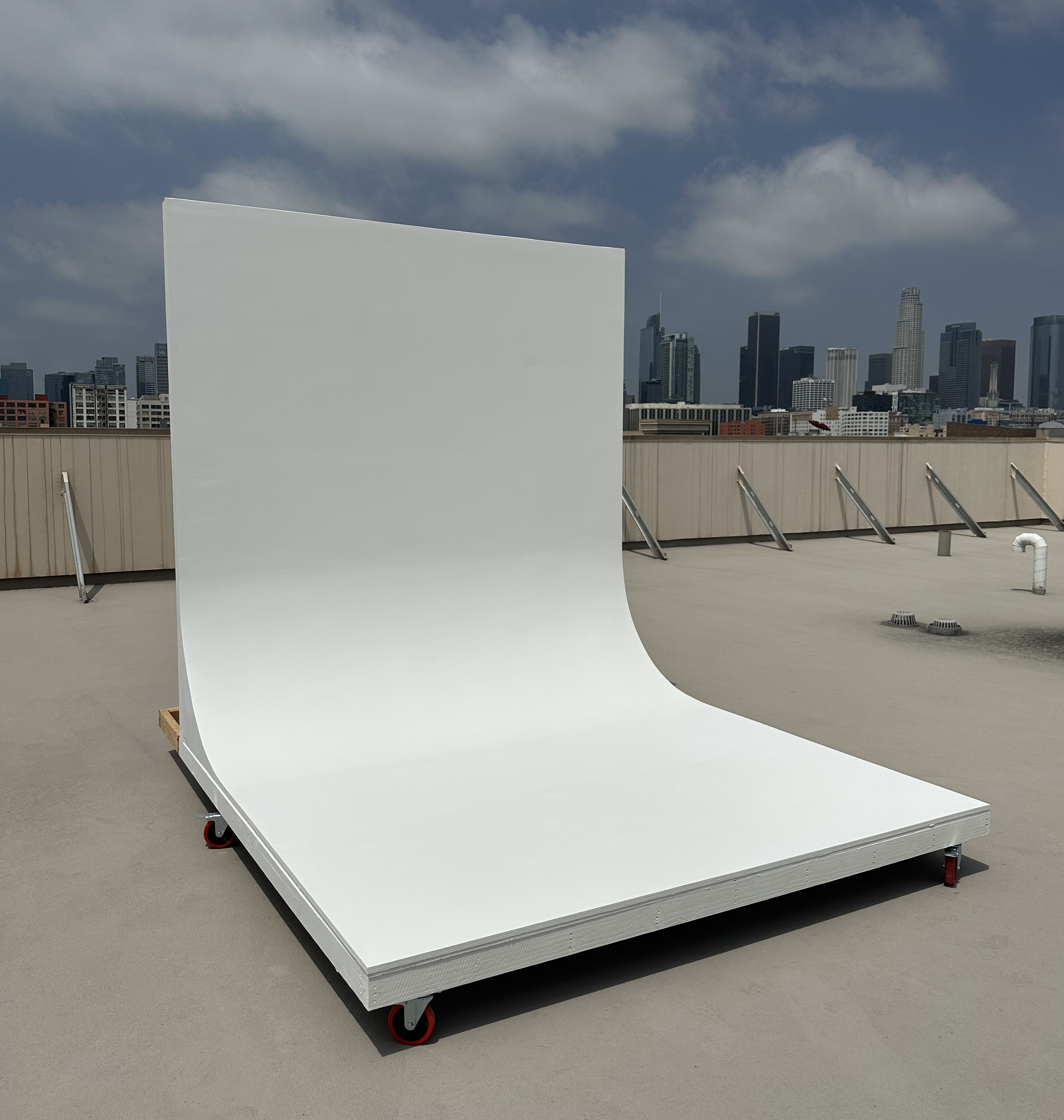 Cyc Wall Systems – All your Cyclorama Wall Needs